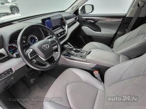 Balts Toyota Highlander 2022 Tallina, ar dzinēja tilpumu 2.49 L un nobraukumu 54 tūkst. km par 46495 €, foto 11 vietnē AUTOMOTO.COM.LV