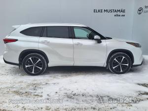 Balts Toyota Highlander 2022 Tallina, ar dzinēja tilpumu 2.49 L un nobraukumu 54 tūkst. km par 46495 €, foto 17 vietnē AUTOMOTO.COM.LV