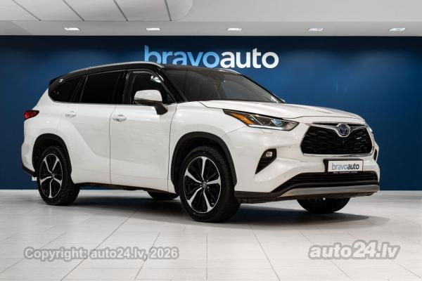 Balts Toyota Highlander 2022 Tallina, ar dzinēja tilpumu 2.49 L un nobraukumu 111 tūkst. km par 41790 €, foto 3 vietnē AUTOMOTO.COM.LV
