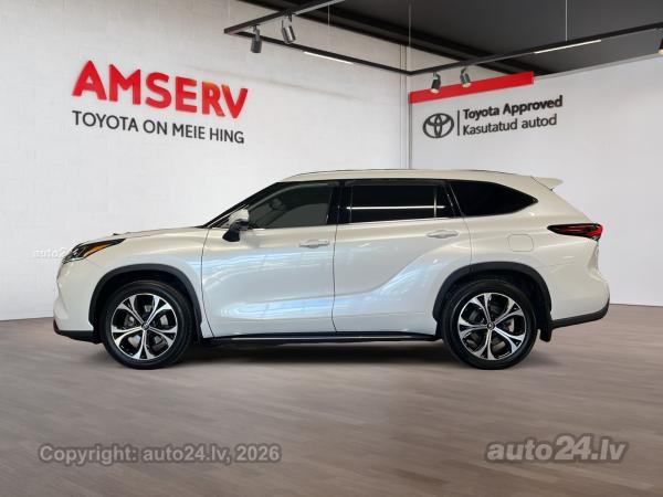 Balts Toyota Highlander 2024 Tallina, ar dzinēja tilpumu 2.50 L un nobraukumu 100 tūkst. km par 44490 €, foto 3 vietnē AUTOMOTO.COM.LV