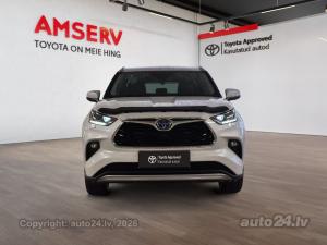 Balts Toyota Highlander 2024 Tallina, ar dzinēja tilpumu 2.50 L un nobraukumu 133 tūkst. km par 44490 €, foto 6 vietnē AUTOMOTO.COM.LV