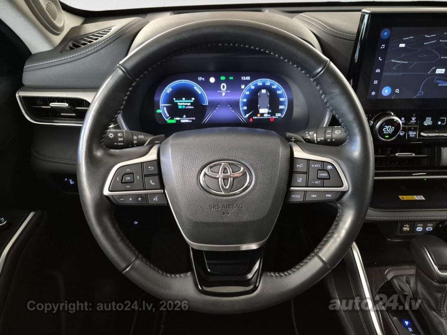 Balts Toyota Highlander 2024 Tallina, ar dzinēja tilpumu 2.50 L un nobraukumu 133 tūkst. km par 44490 €, foto 13 vietnē AUTOMOTO.COM.LV