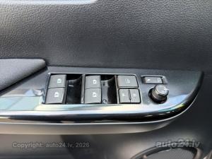 Smilšu krāsa Toyota Hilux 2019 Pērnava, ar dzinēja tilpumu 2.40 L un nobraukumu 72 tūkst. km par 34900 €, foto 16 vietnē AUTOMOTO.COM.LV
