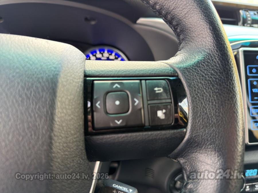 Smilšu krāsa Toyota Hilux 2019 Pērnava, ar dzinēja tilpumu 2.40 L un nobraukumu 72 tūkst. km par 34900 €, foto 19 vietnē AUTOMOTO.COM.LV