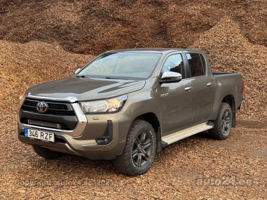 Smilšu krāsa Toyota Hilux 2020 Pērnava, ar dzinēja tilpumu 2.40 L un nobraukumu 143 tūkst. km par 29999 €, foto 1 vietnē AUTOMOTO.COM.LV