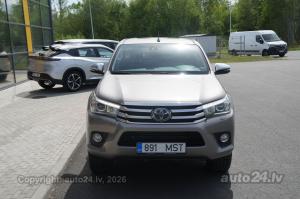 Smilšu krāsa Toyota Hilux 2019 Tallina, ar dzinēja tilpumu 2.40 L un nobraukumu 199 tūkst. km par 28990 €, foto 3 vietnē AUTOMOTO.COM.LV