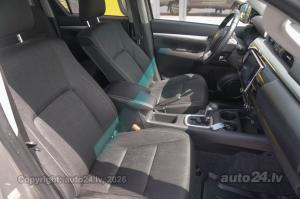 Smilšu krāsa Toyota Hilux 2019 Tallina, ar dzinēja tilpumu 2.40 L un nobraukumu 199 tūkst. km par 28990 €, foto 10 vietnē AUTOMOTO.COM.LV