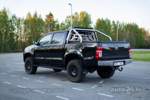 Black Toyota Hilux 2008 in Cesis, with an engine capacity of 2.50 L and mileage of 285 thousand km for 19500 €, photo 4 on AUTOMOTO.COM.LV