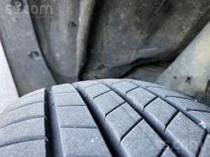 Black Toyota Hilux 2008 in Cesis, with an engine capacity of 2.50 L and mileage of 289 thousand km for 12500 €, photo 21 on AUTOMOTO.COM.LV