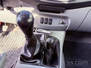 Black Toyota Hilux 2008 in Bauska, with an engine capacity of 2.50 L and mileage of 0 thousand km for 12200 €, photo 18 on AUTOMOTO.COM.LV
