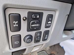 Melns Toyota Hilux 2010 Viļņa, ar dzinēja tilpumu 2.49 L un nobraukumu 185 tūkst. km par 10499 €, foto 14 vietnē AUTOMOTO.COM.LV