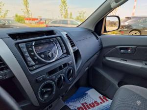 Melns Toyota Hilux 2010 Viļņa, ar dzinēja tilpumu 2.49 L un nobraukumu 185 tūkst. km par 10499 €, foto 16 vietnē AUTOMOTO.COM.LV