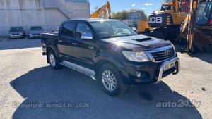 Melns Toyota Hilux 2013 Tallina, ar dzinēja tilpumu 3.00 L un nobraukumu 440 tūkst. km par 14990 €, foto 3 vietnē AUTOMOTO.COM.LV