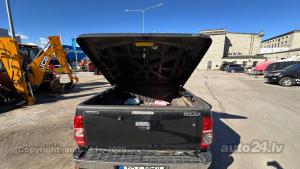 Melns Toyota Hilux 2013 Tallina, ar dzinēja tilpumu 3.00 L un nobraukumu 440 tūkst. km par 14990 €, foto 16 vietnē AUTOMOTO.COM.LV