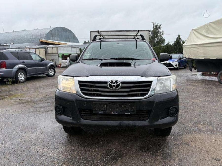 Melns Toyota Hilux 2014 Radviliškis, ar dzinēja tilpumu 2.49 L un nobraukumu 0 tūkst. km par 6950 €, foto 6 vietnē AUTOMOTO.COM.LV