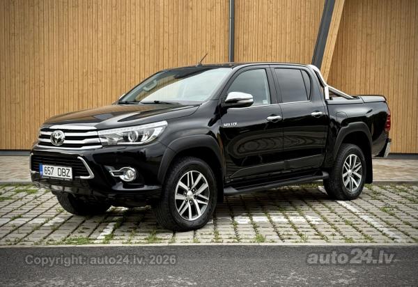 Black Toyota Hilux 2017 in Tallinn, with an engine capacity of 2.40 L and mileage of 142 thousand km for 32900 €, photo 5 on AUTOMOTO.COM.LV
