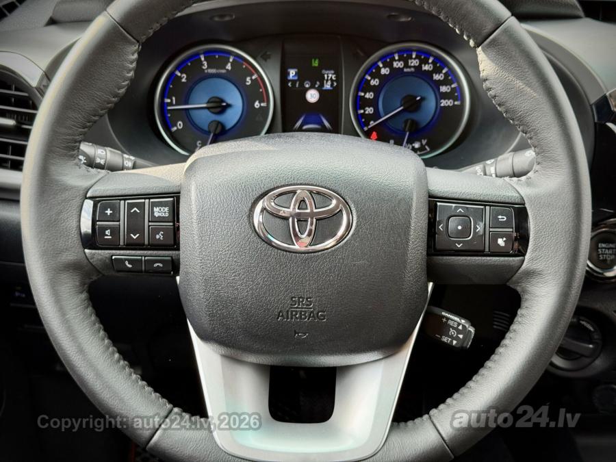 Black Toyota Hilux 2017 in Tallinn, with an engine capacity of 2.40 L and mileage of 142 thousand km for 32900 €, photo 16 on AUTOMOTO.COM.LV