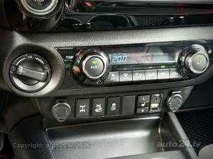 Black Toyota Hilux 2017 in Tallinn, with an engine capacity of 2.40 L and mileage of 142 thousand km for 32900 €, photo 20 on AUTOMOTO.COM.LV