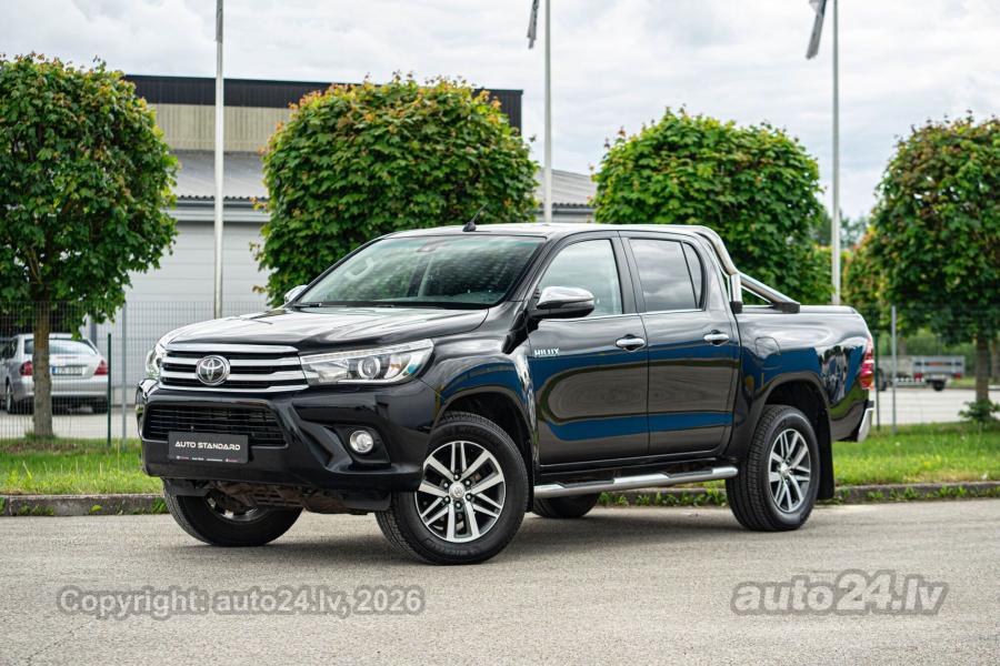Black Toyota Hilux 2018 in Tartu, with an engine capacity of 2.40 L and mileage of 233 thousand km for 29760 €, photo 6 on AUTOMOTO.COM.LV