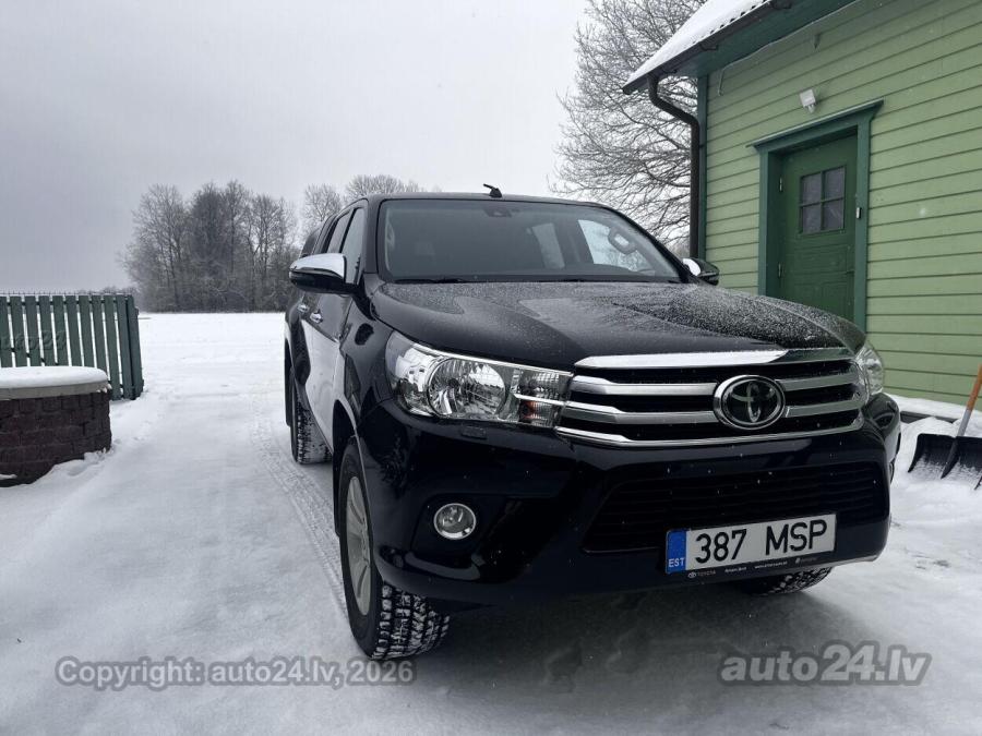 Black Toyota Hilux 2019 in Tallinn, with an engine capacity of 2.40 L and mileage of 110 thousand km for 31500 €, photo 1 on AUTOMOTO.COM.LV