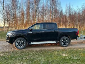 Black Toyota Hilux 2021 in Tallinn, with an engine capacity of 2.80 L and mileage of 160 thousand km for 39900 €, photo 9 on AUTOMOTO.COM.LV