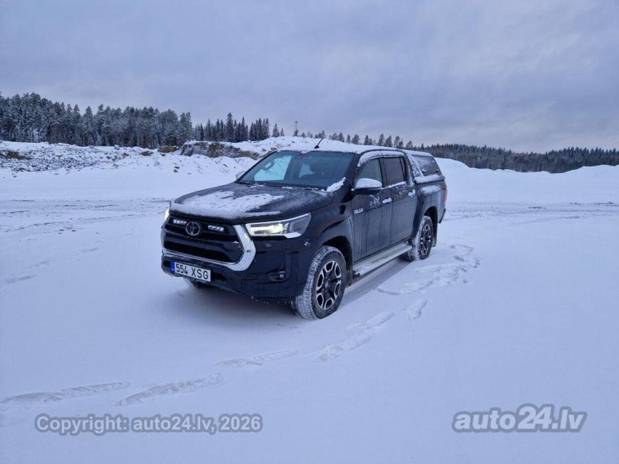 Black Toyota Hilux 2021 in Tallinn, with an engine capacity of 2.80 L and mileage of 70 thousand km for 44000 €, photo 1 on AUTOMOTO.COM.LV