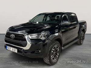 Black Toyota Hilux 2022 in Tallinn, with an engine capacity of 2.80 L and mileage of 98 thousand km for 39900 €, photo  on AUTOMOTO.COM.LV