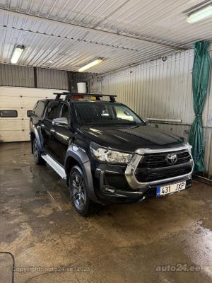 Black Toyota Hilux 2023 in Tallinn, with an engine capacity of 2.80 L and mileage of 47 thousand km for 44000 €, photo 2 on AUTOMOTO.COM.LV