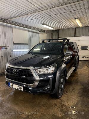 Black Toyota Hilux 2023 in Tallinn, with an engine capacity of 2.80 L and mileage of 47 thousand km for 44000 €, photo 3 on AUTOMOTO.COM.LV