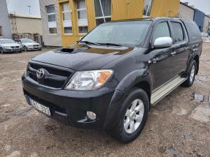 Black Toyota Hilux 2007 in Klaipeda, with an engine capacity of 2.49 L and mileage of 376 thousand km for 11100 €, photo 23 on AUTOMOTO.COM.LV