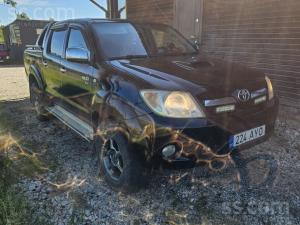 Melns Toyota Hilux 2007 Valka, ar dzinēja tilpumu 2.50 L un nobraukumu 0 tūkst. km par 7999 €, foto  vietnē AUTOMOTO.COM.LV