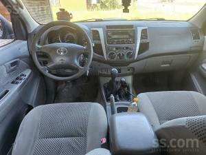 Melns Toyota Hilux 2007 Valka, ar dzinēja tilpumu 2.50 L un nobraukumu 0 tūkst. km par 7999 €, foto 8 vietnē AUTOMOTO.COM.LV