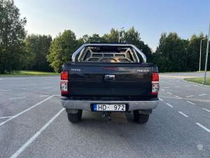 Melns Toyota Hilux 2008 Cēsis, ar dzinēja tilpumu 2.49 L un nobraukumu 289 tūkst. km par 10490 €, foto 7 vietnē AUTOMOTO.COM.LV