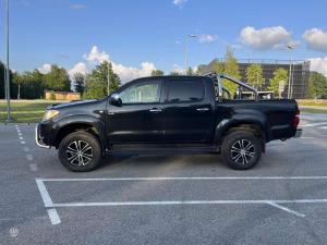Melns Toyota Hilux 2008 Cēsis, ar dzinēja tilpumu 2.49 L un nobraukumu 289 tūkst. km par 10490 €, foto 9 vietnē AUTOMOTO.COM.LV