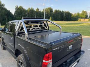 Melns Toyota Hilux 2008 Cēsis, ar dzinēja tilpumu 2.49 L un nobraukumu 289 tūkst. km par 10490 €, foto 10 vietnē AUTOMOTO.COM.LV