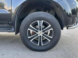 Melns Toyota Hilux 2008 Cēsis, ar dzinēja tilpumu 2.49 L un nobraukumu 289 tūkst. km par 10490 €, foto 17 vietnē AUTOMOTO.COM.LV