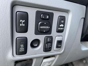Melns Toyota Hilux 2008 Cēsis, ar dzinēja tilpumu 2.49 L un nobraukumu 289 tūkst. km par 10490 €, foto 22 vietnē AUTOMOTO.COM.LV