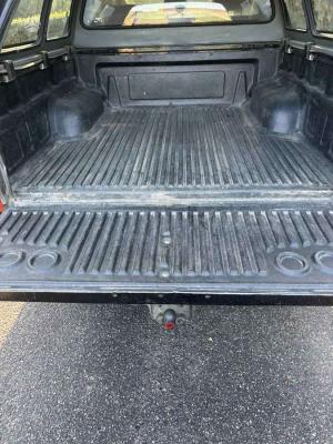 Melns Toyota Hilux 2011 Kaišiadorys, ar dzinēja tilpumu 2.98 L un nobraukumu 185 tūkst. km par 13600 €, foto 11 vietnē AUTOMOTO.COM.LV