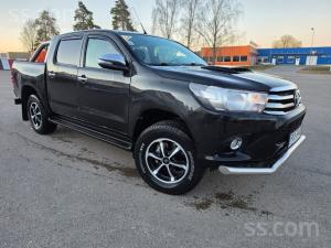 Black Toyota Hilux 2017 in Valmiera, with an engine capacity of 3.00 L and mileage of 131 thousand km for 22000 €, photo  on AUTOMOTO.COM.LV