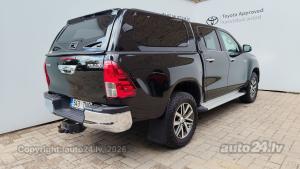 Melns Toyota Hilux 2018 Tallina, ar dzinēja tilpumu 2.39 L un nobraukumu 127 tūkst. km par 34995 €, foto 3 vietnē AUTOMOTO.COM.LV