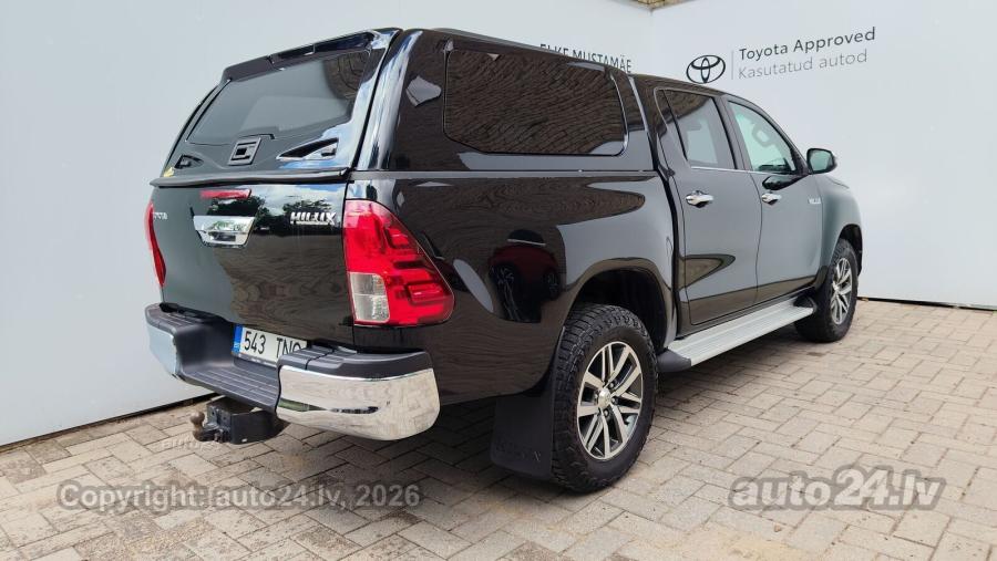 Melns Toyota Hilux 2018 Tallina, ar dzinēja tilpumu 2.39 L un nobraukumu 127 tūkst. km par 34995 €, foto 3 vietnē AUTOMOTO.COM.LV