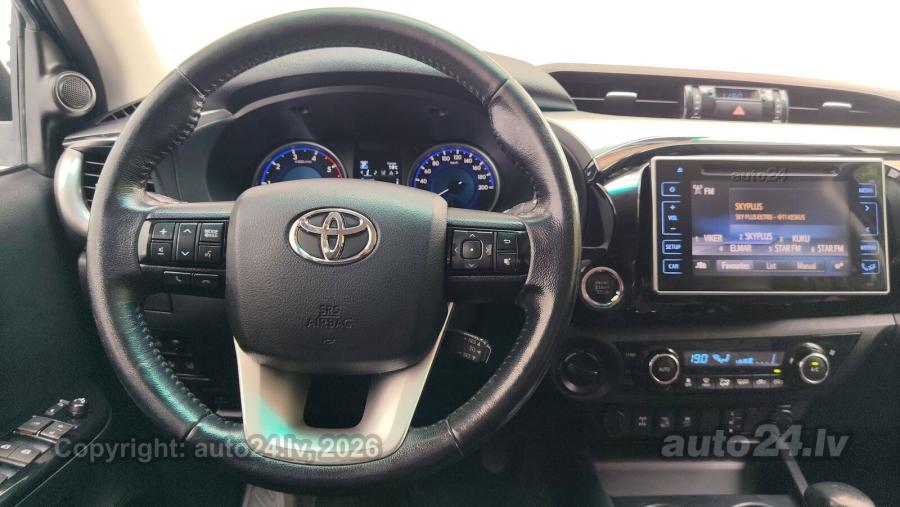 Melns Toyota Hilux 2018 Tallina, ar dzinēja tilpumu 2.39 L un nobraukumu 127 tūkst. km par 34995 €, foto 9 vietnē AUTOMOTO.COM.LV