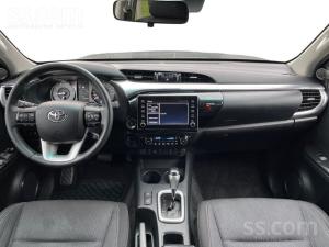 Melns Toyota Hilux 2021 Rīga, ar dzinēja tilpumu 2.80 L un nobraukumu 133 tūkst. km par 26200 €, foto 8 vietnē AUTOMOTO.COM.LV