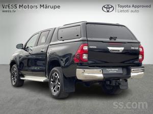 Melns Toyota Hilux 2021 Rīga, ar dzinēja tilpumu 2.80 L un nobraukumu 133 tūkst. km par 26200 €, foto 17 vietnē AUTOMOTO.COM.LV