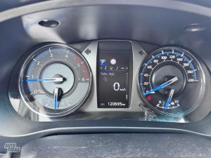 Melns Toyota Hilux 2021 Viļņa, ar dzinēja tilpumu 2.40 L un nobraukumu 121 tūkst. km par 36500 €, foto 18 vietnē AUTOMOTO.COM.LV