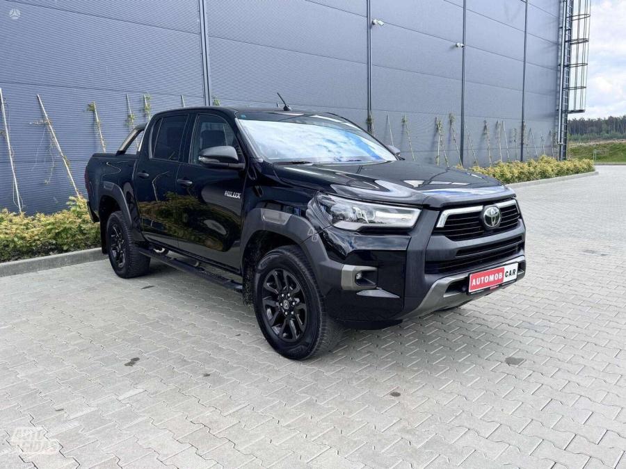 Melns Toyota Hilux 2021 Viļņa, ar dzinēja tilpumu 2.40 L un nobraukumu 121 tūkst. km par 33500 €, foto 4 vietnē AUTOMOTO.COM.LV