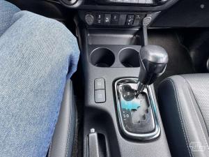 Melns Toyota Hilux 2021 Viļņa, ar dzinēja tilpumu 2.40 L un nobraukumu 121 tūkst. km par 33500 €, foto 21 vietnē AUTOMOTO.COM.LV