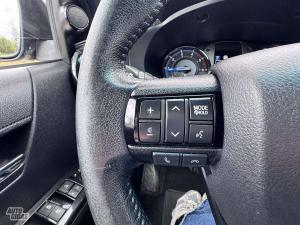 Black Toyota Hilux 2021 in Vilnius, with an engine capacity of 2.40 L and mileage of 121 thousand km for 32950 €, photo 22 on AUTOMOTO.COM.LV
