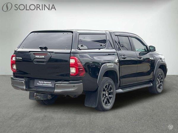 Black Toyota Hilux 2021 in Klaipeda, with an engine capacity of 2.76 L and mileage of 245 thousand km for 33000 €, photo 2 on AUTOMOTO.COM.LV