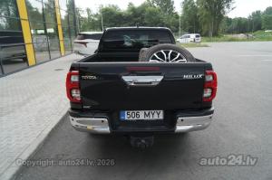 Melns Toyota Hilux 2024 Tallina, ar dzinēja tilpumu 2.80 L un nobraukumu 42 tūkst. km par 47990 €, foto 6 vietnē AUTOMOTO.COM.LV